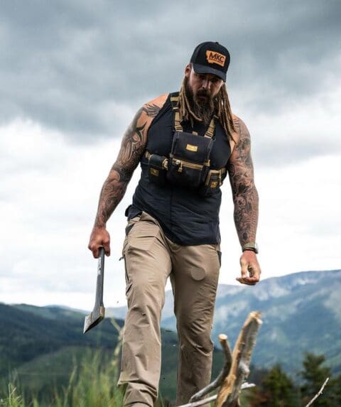 About | Wolfe Untamed